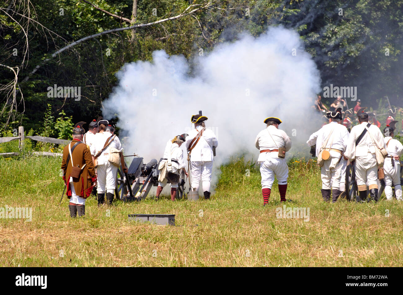 American patriots in battle - costumed American Revolutionary War era ...