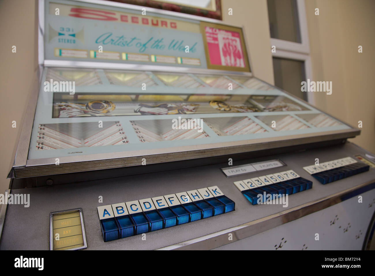 A 1961 Seeburg Jukebox Stock Photo - Alamy