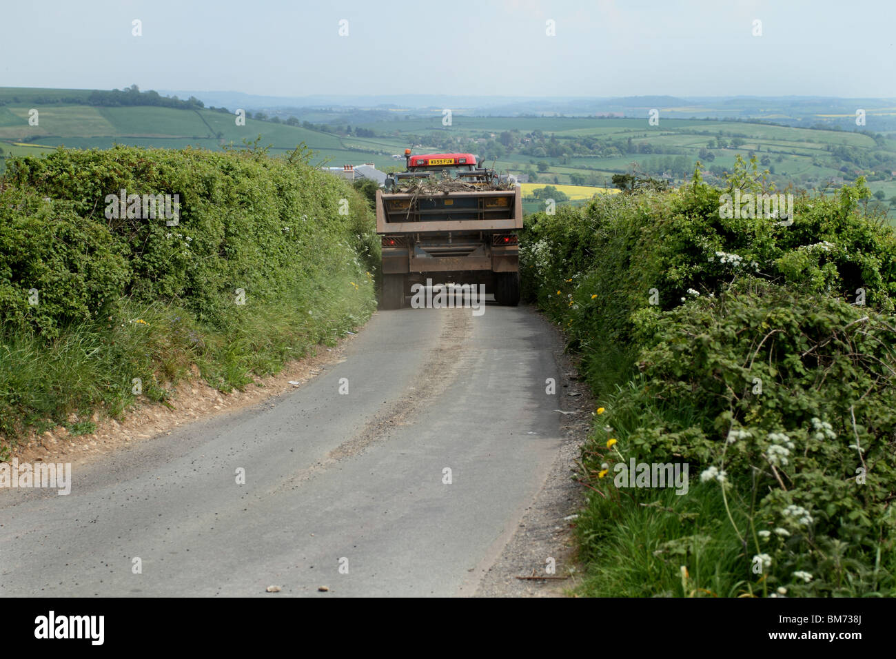 Big tractor country lane hi-res stock photography and images - Alamy