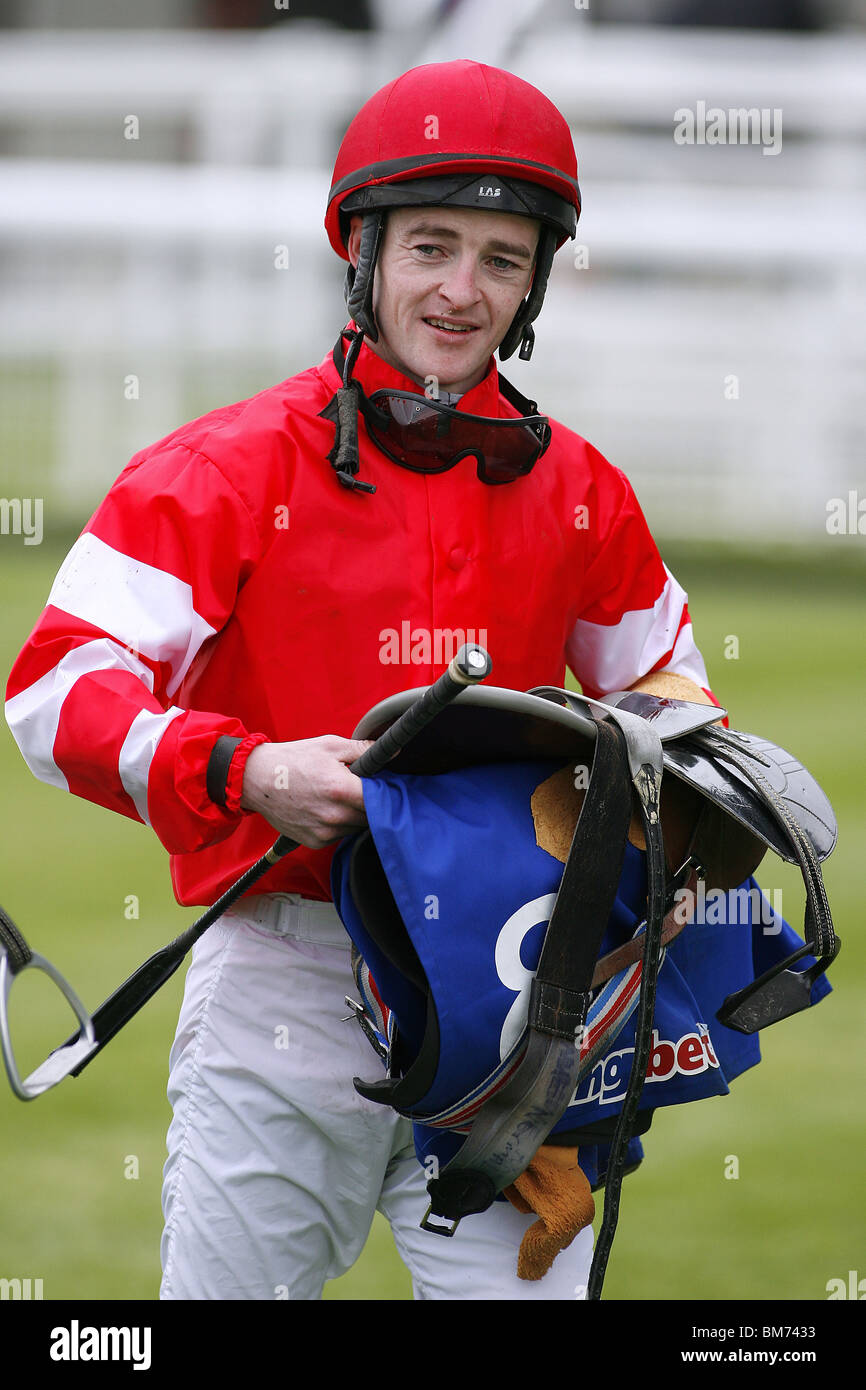 Jockey graham gibbons hi-res stock photography and images - Alamy