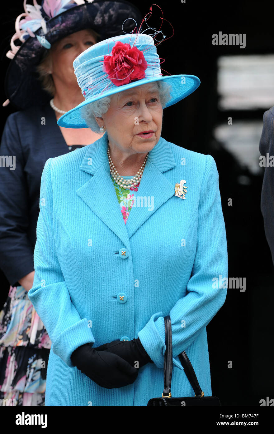 Queen elizabeth scarborough north hi-res stock photography and images ...