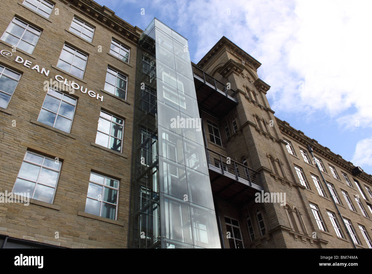 Dean Clough (F Mill) Building at Halifax, West Yorkshire Stock Photo ...