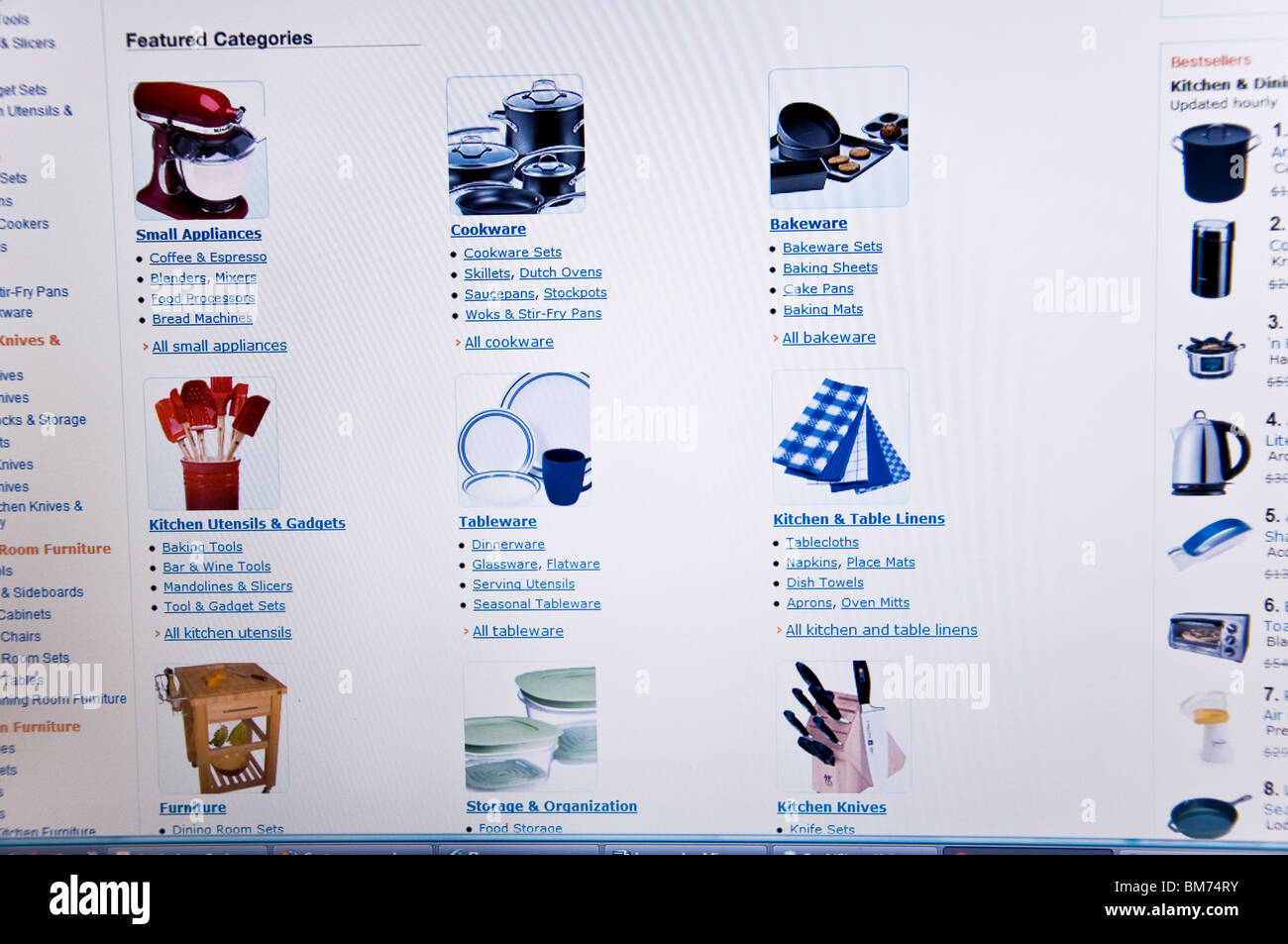 Overstock website online shopping hi-res stock photography and images ...