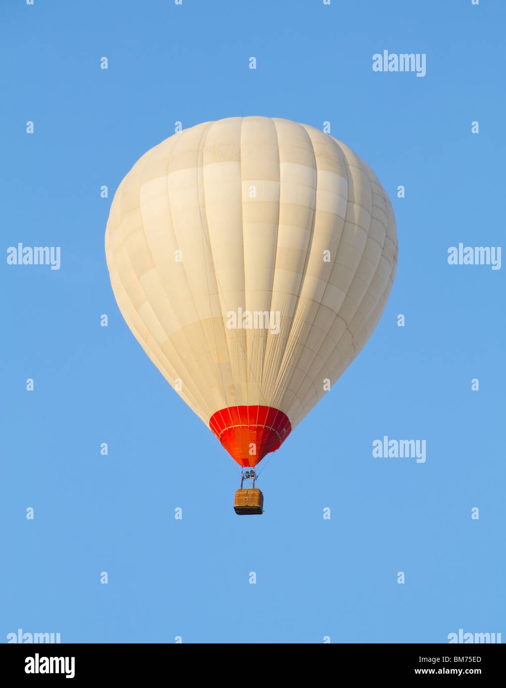 Hot air balloon rope hi-res stock photography and images - Alamy
