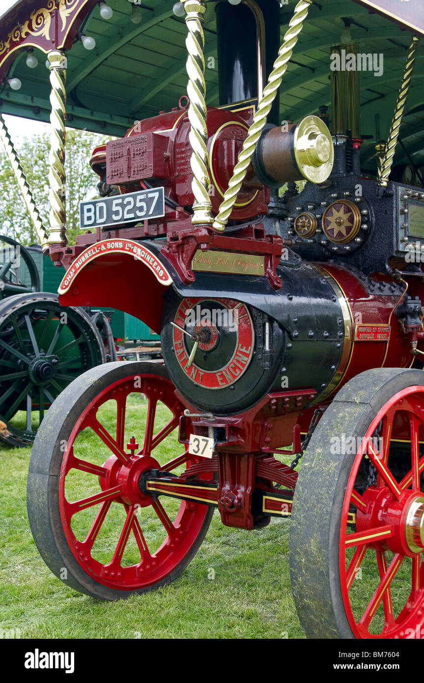 Burrell Showman's road locomotive designed for traveling fairgrounds to ...