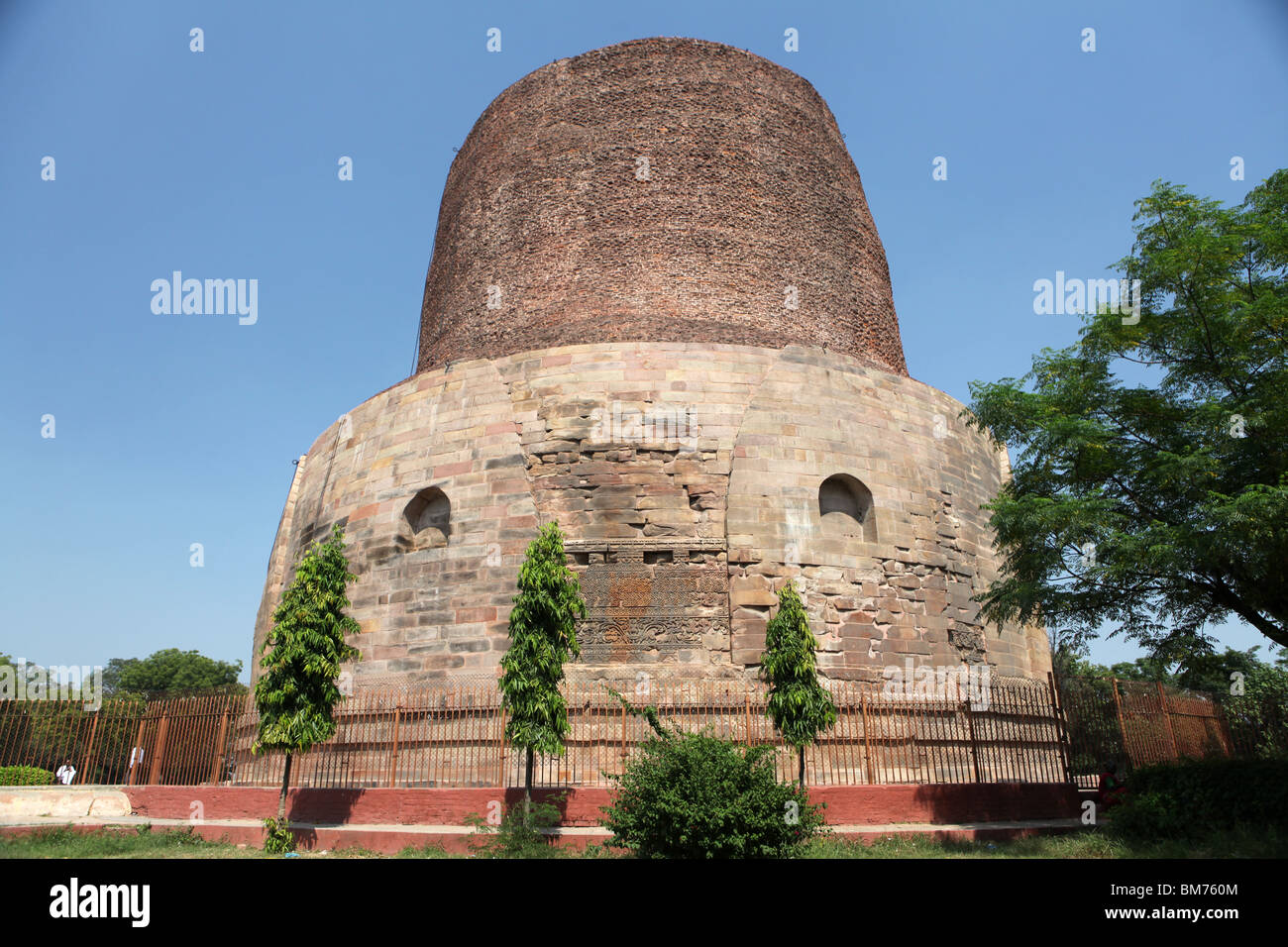 Sarnath buddha hi-res stock photography and images - Alamy