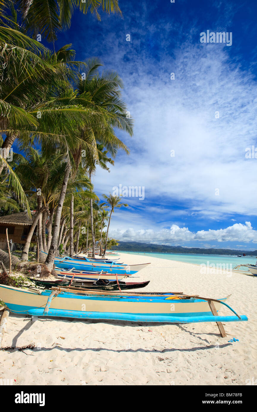 Boats on beach Stock Photo - Alamy
