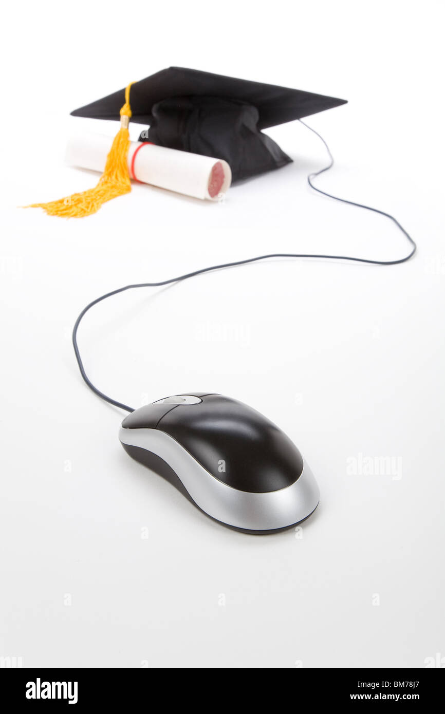 Black Mortarboard and computer mouse, online learning Stock Photo - Alamy