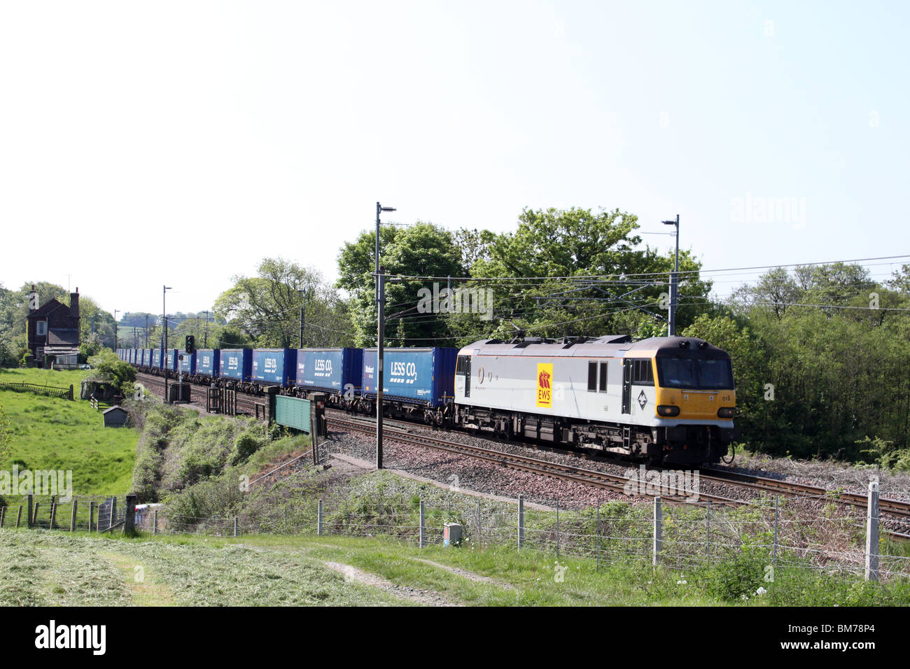 Class 92 electric locomotive hi-res stock photography and images - Alamy