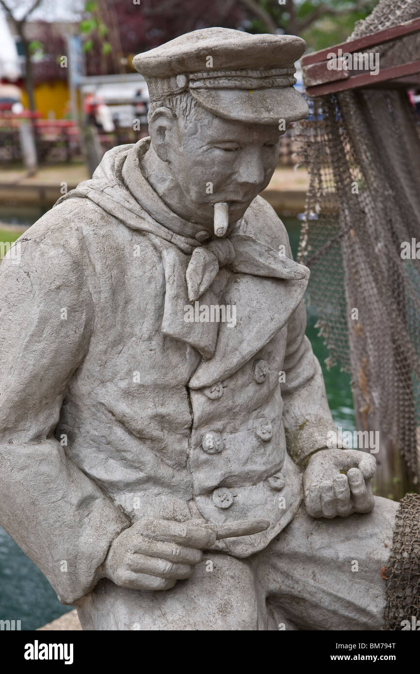 Dutch sculpture statue hi-res stock photography and images - Alamy