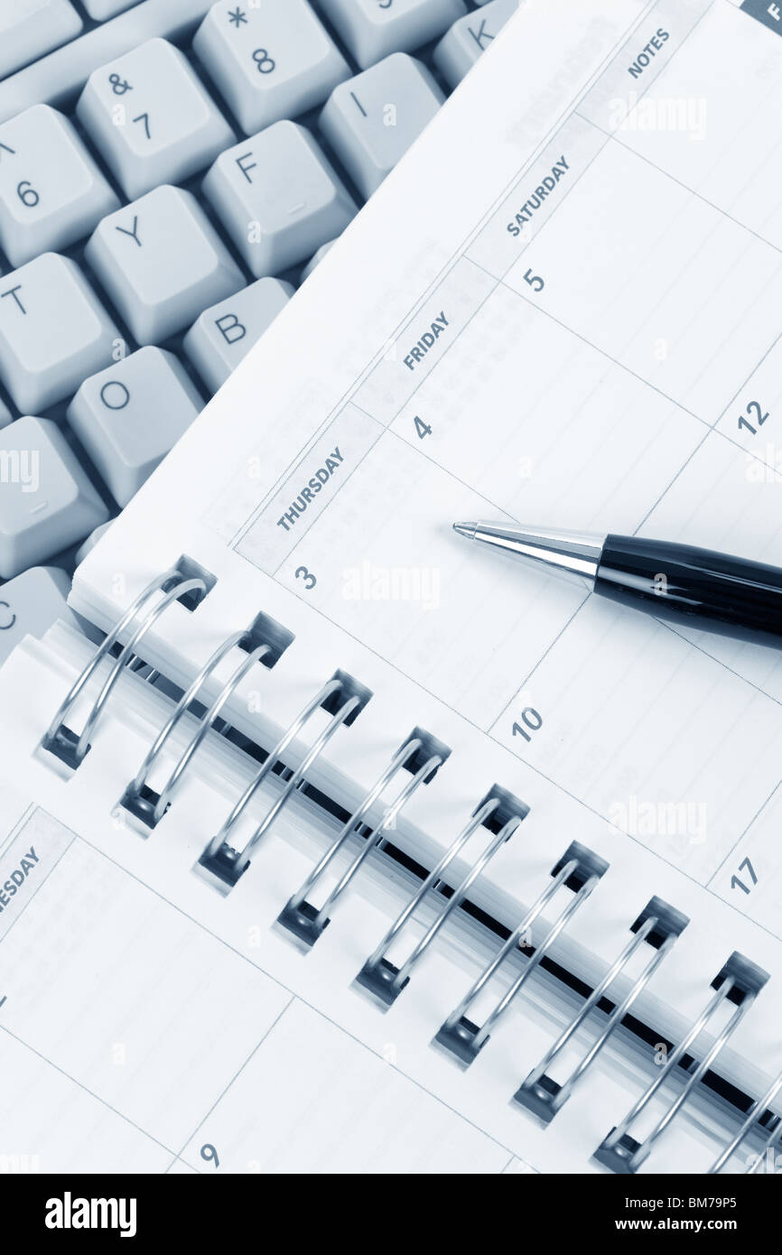 calendar and computer keyboard close up Stock Photo - Alamy