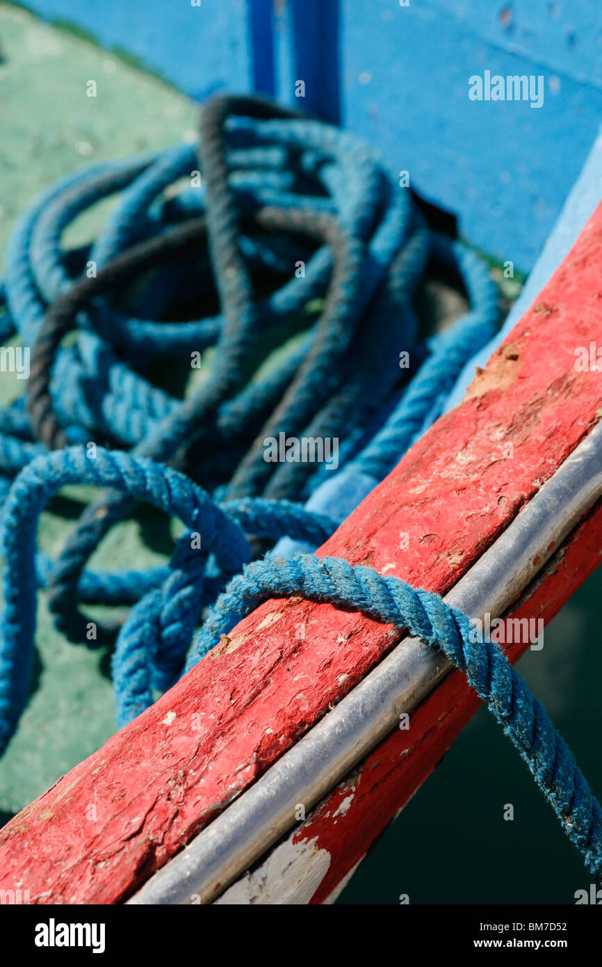 Hanging by the edge hi-res stock photography and images - Alamy