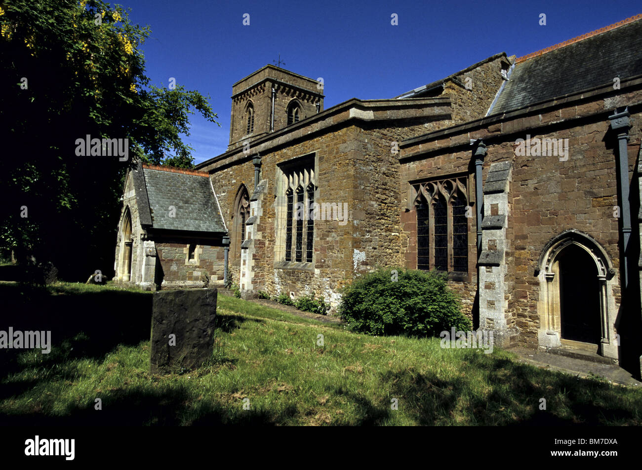 Gothic church dedicated to St. Mary in Barby near Rugby Stock Photo - Alamy