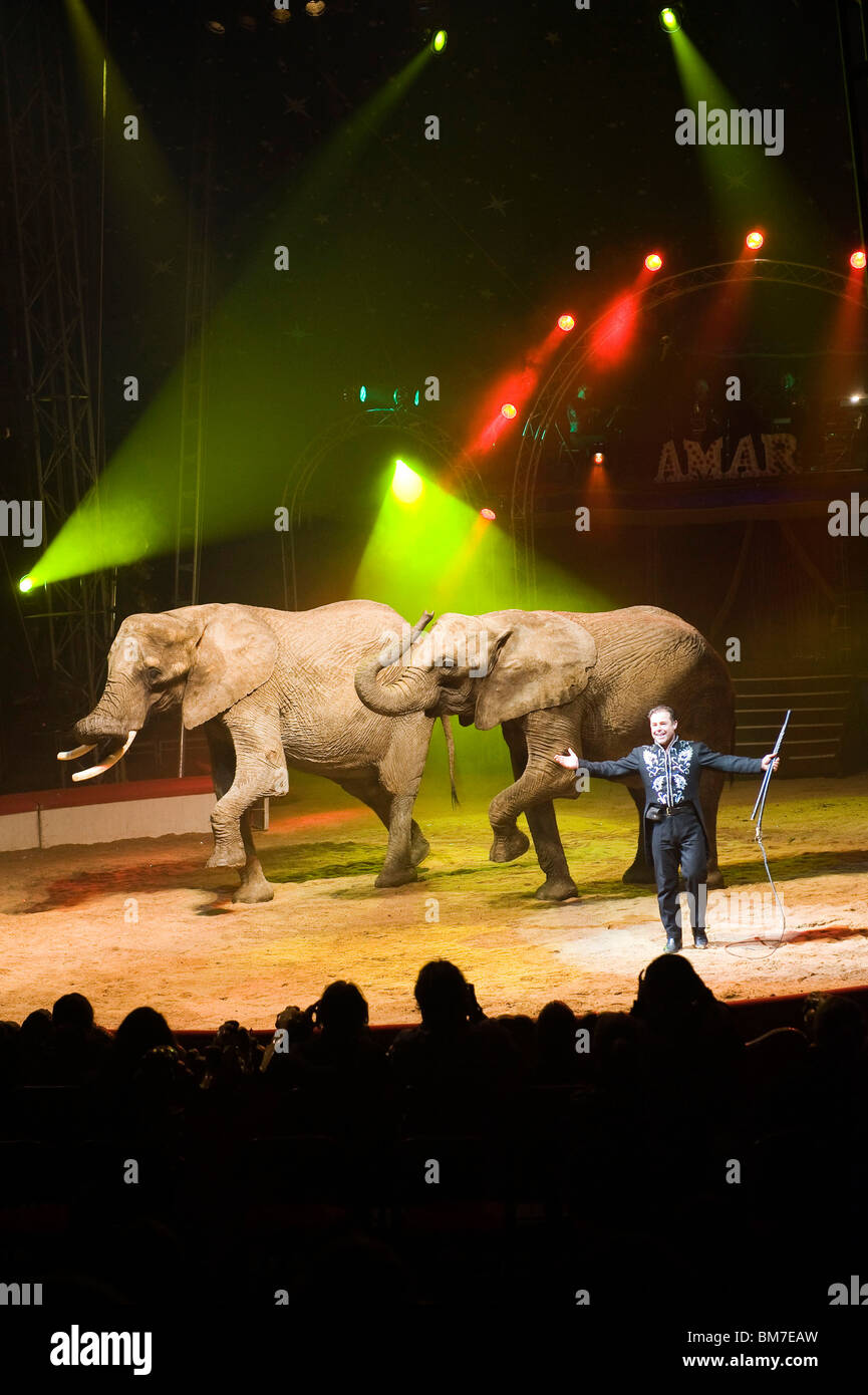 Amar Circus; 2010 Stock Photo - Alamy