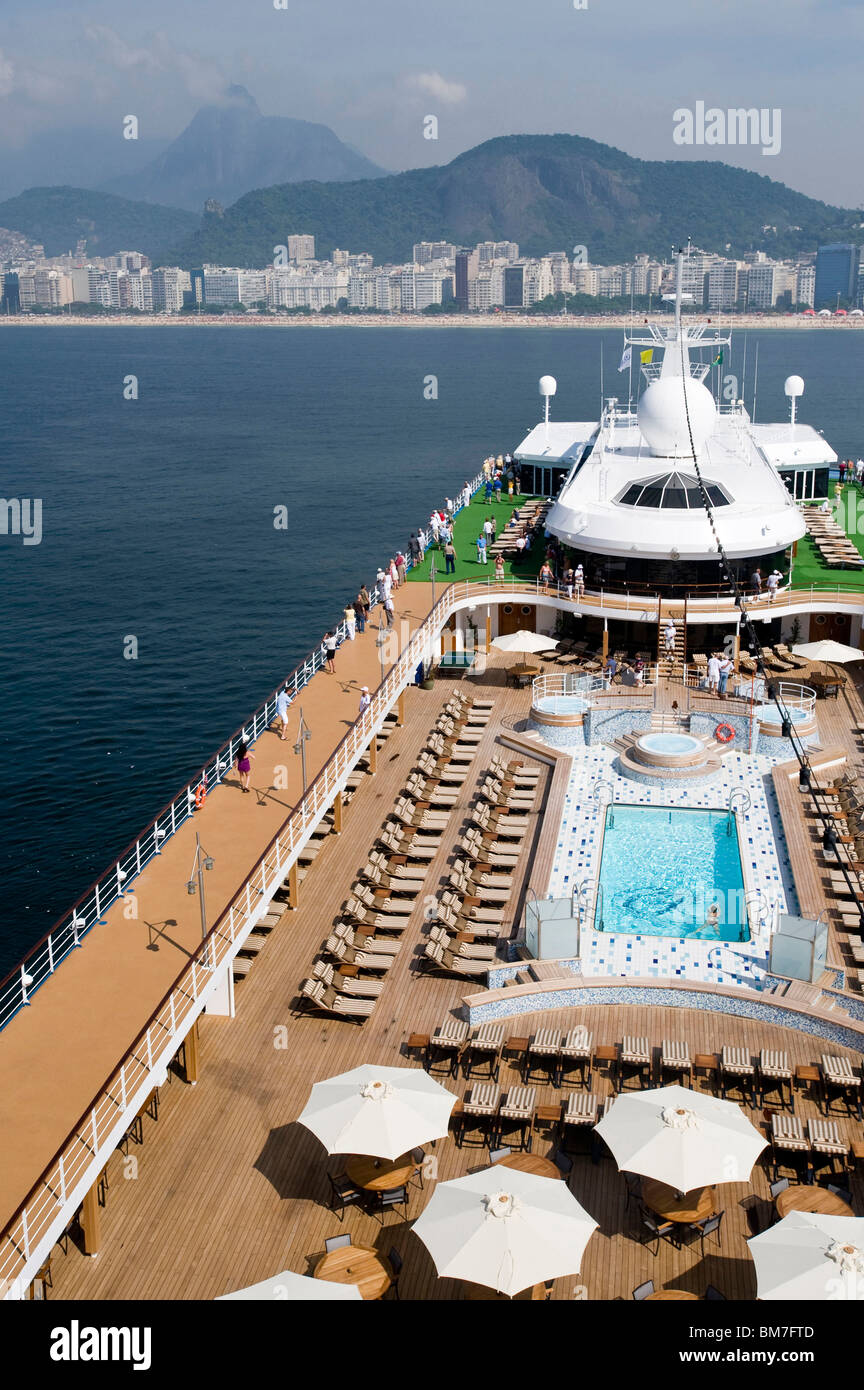 Brazil : Cruise ship Stock Photo - Alamy