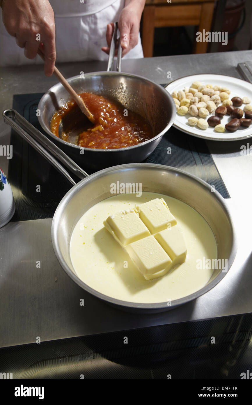 Cooking focus hi-res stock photography and images - Alamy