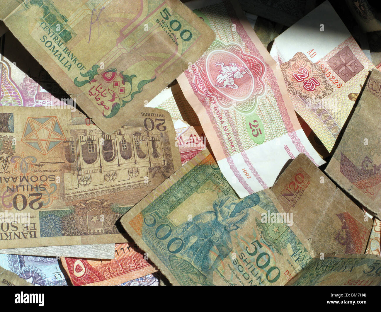 box full of african bank notes Stock Photo - Alamy