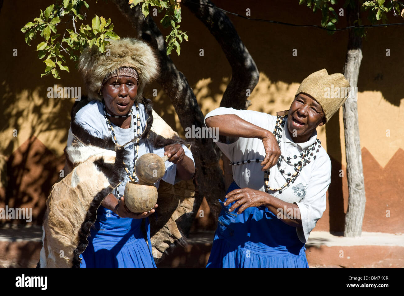 Beer pot africa hi-res stock photography and images - Alamy