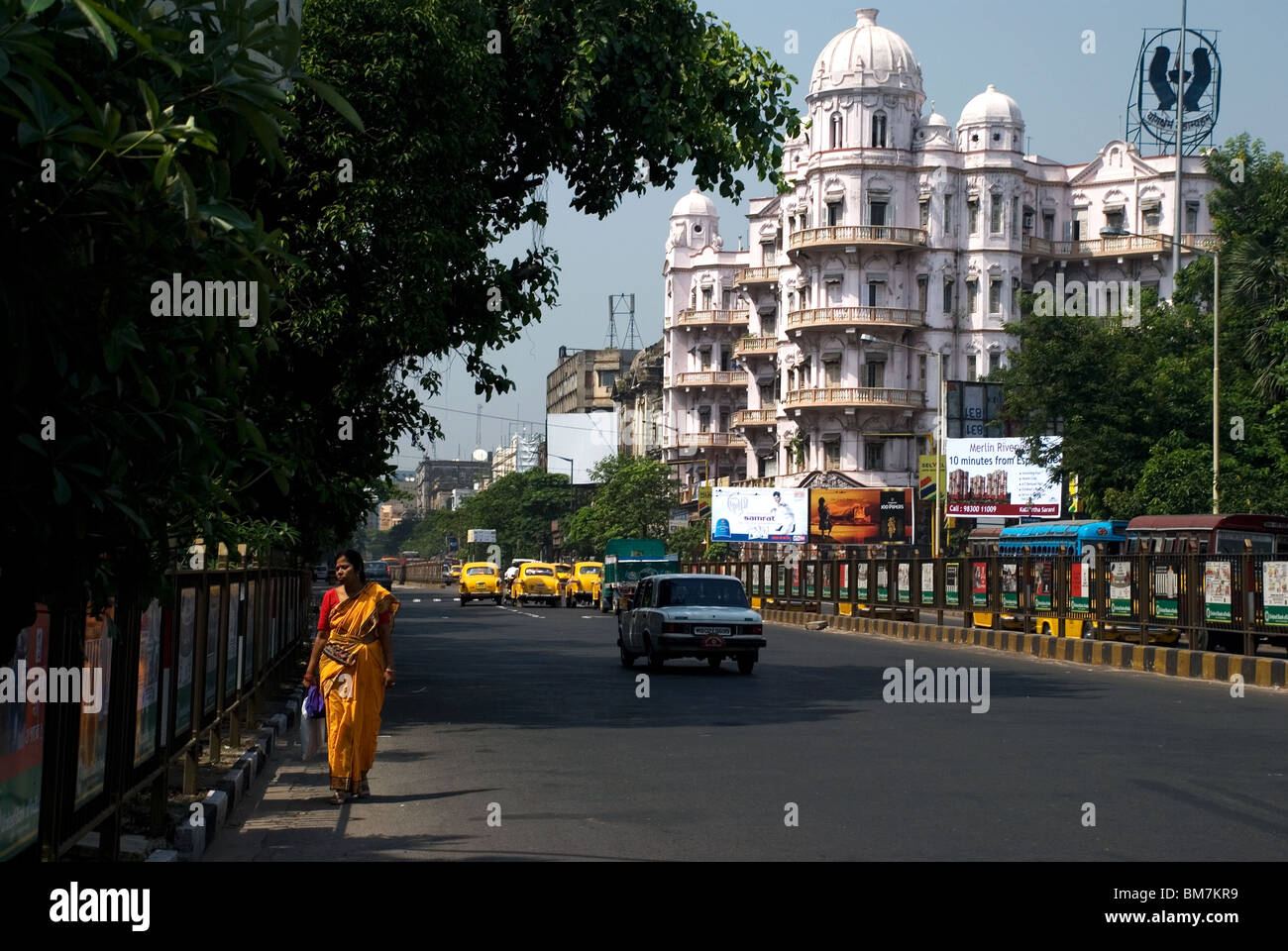 street scene calcutta india Stock Photo - Alamy