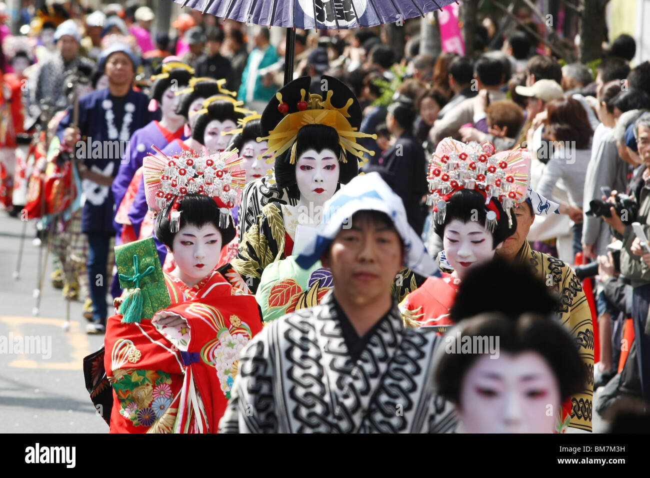 Tokyo (Japan) : "Edo Yoshiwara Oiran Dochu" parade (2010/04/10 Stock ...