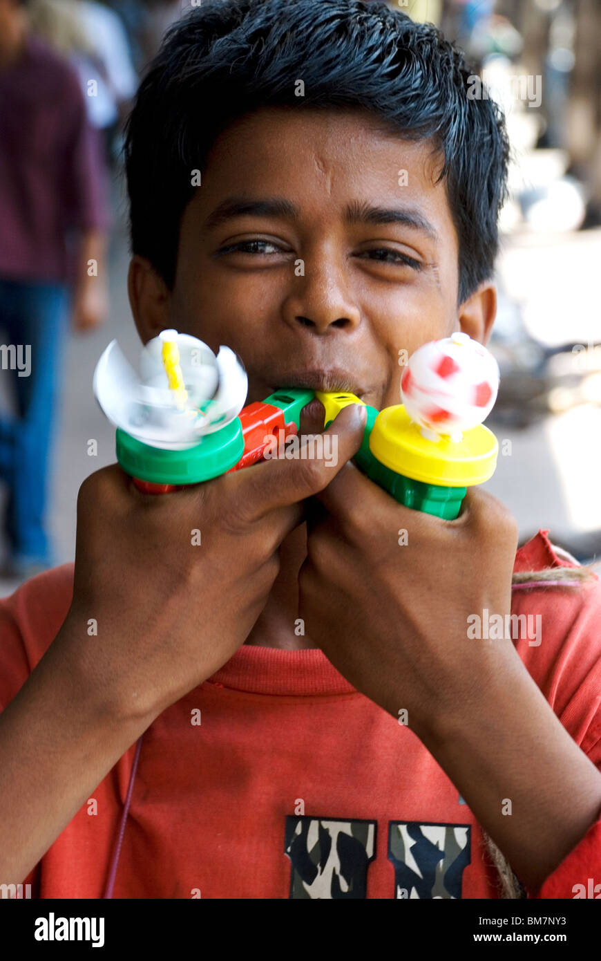 young boy vendor chowinghee road calcutta india Stock Photo - Alamy