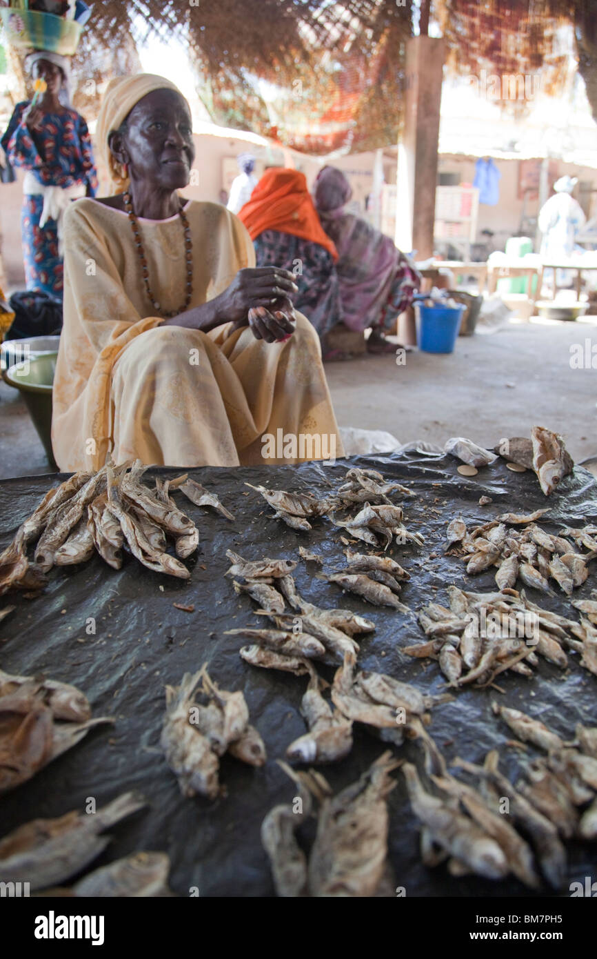 Mali segou market hi-res stock photography and images - Alamy