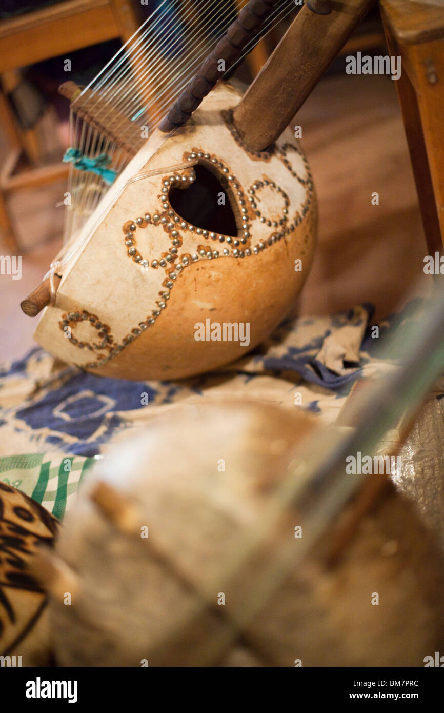 Traditional Malian music instrument called the kora Stock Photo - Alamy