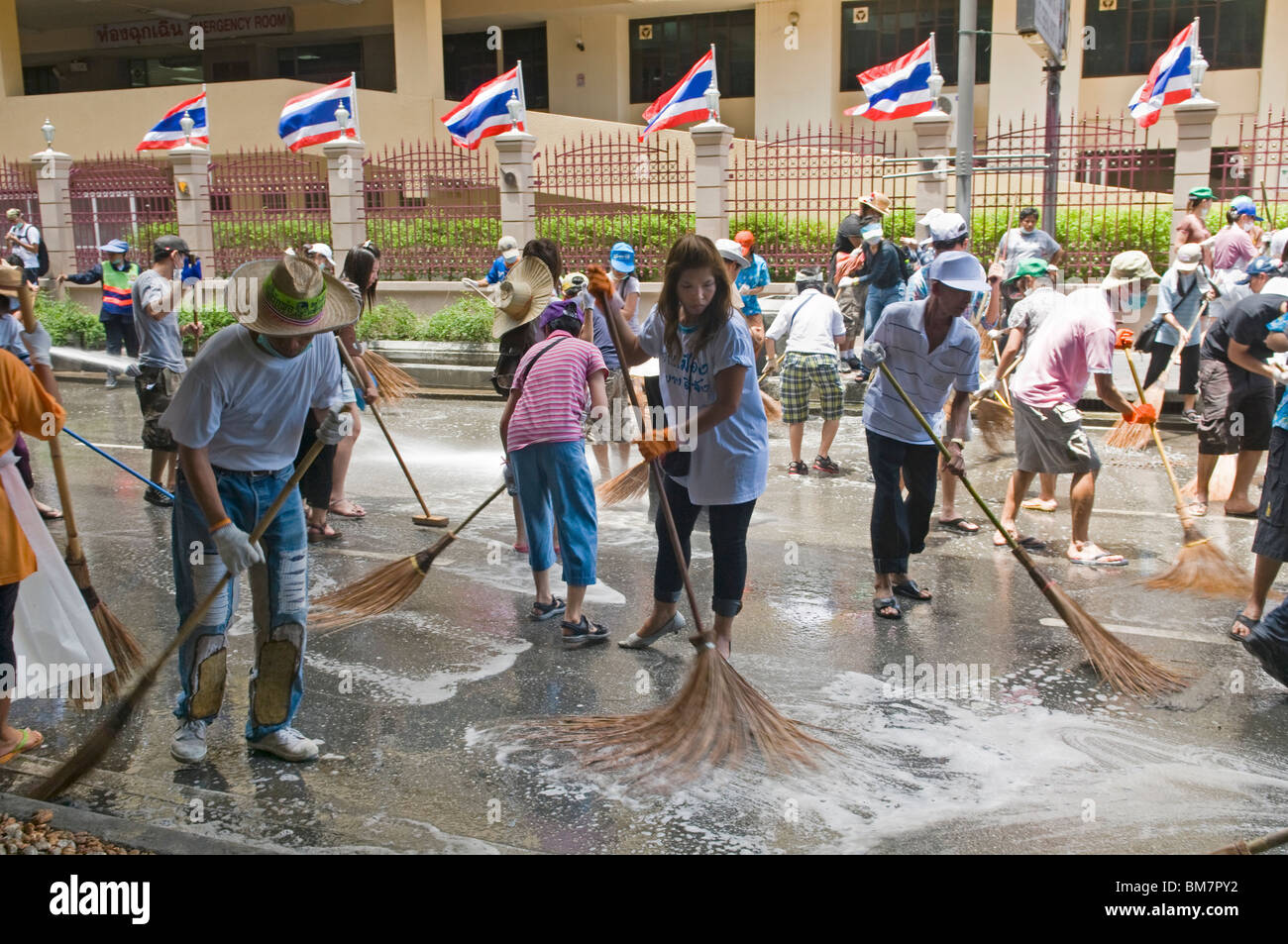 Clean sweep hi-res stock photography and images - Alamy