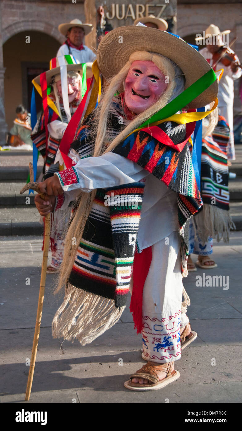 Danza de los viejitos hi-res stock photography and images - Alamy