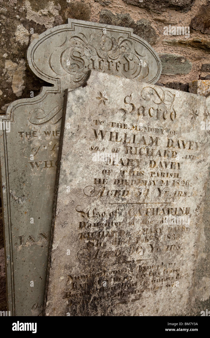 Slate headstones hi-res stock photography and images - Alamy