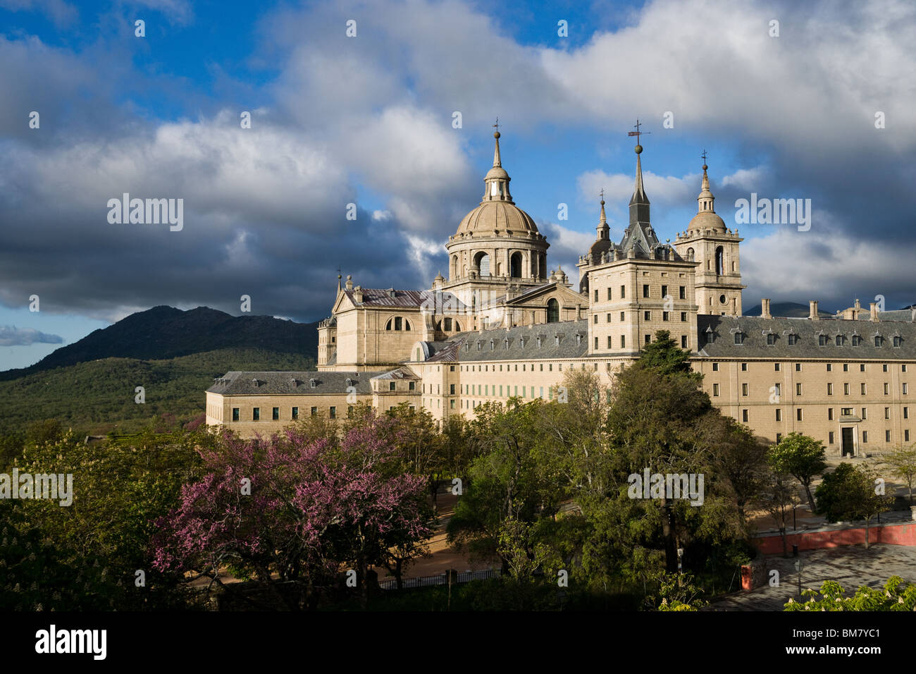 El Escorial - monastery and historical residence of kings of Spain ...
