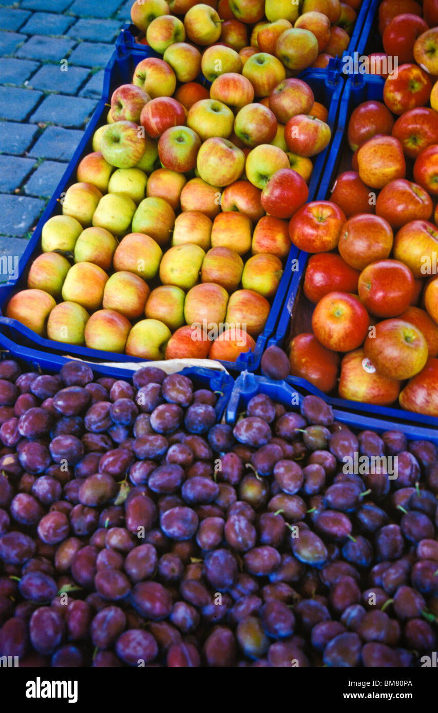 Colorful assortment fresh vegetables fruit Stock Photo - Alamy