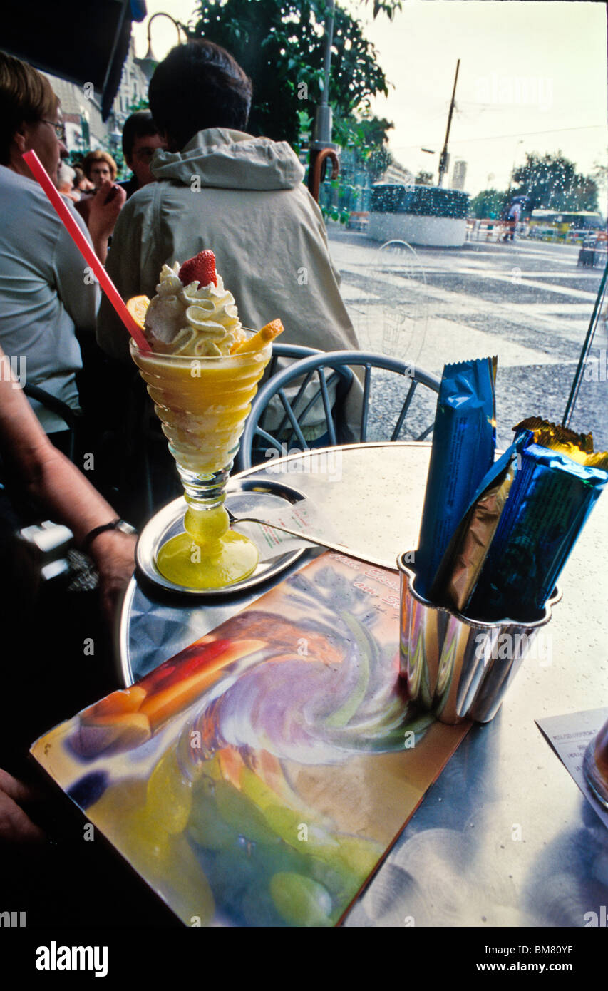 Rainy day rest break Vienna, Austria City urban Stock Photo - Alamy