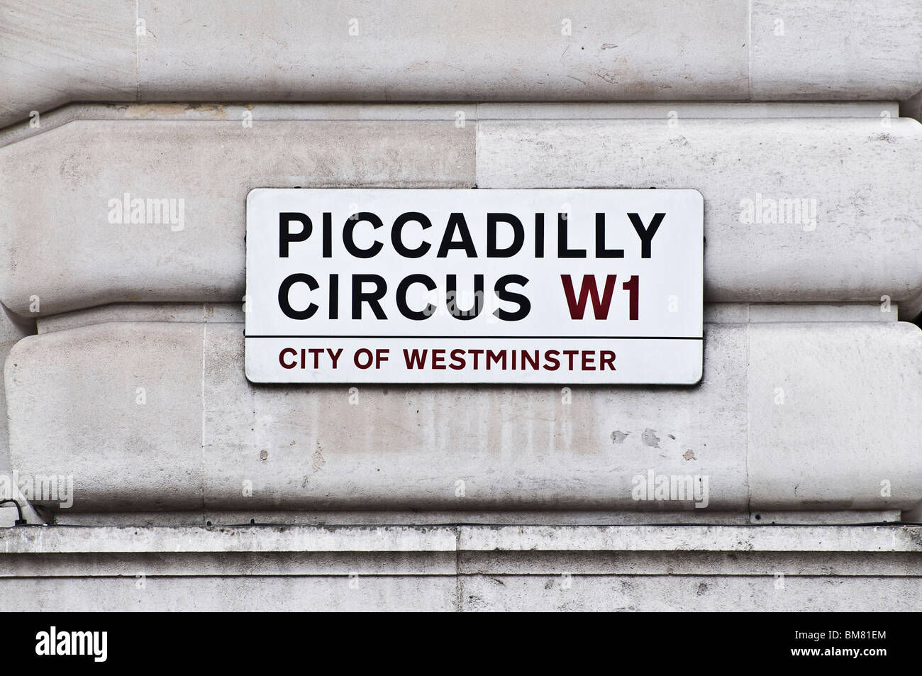 Piccadilly Circus Sign High Resolution Stock Photography and Images - Alamy