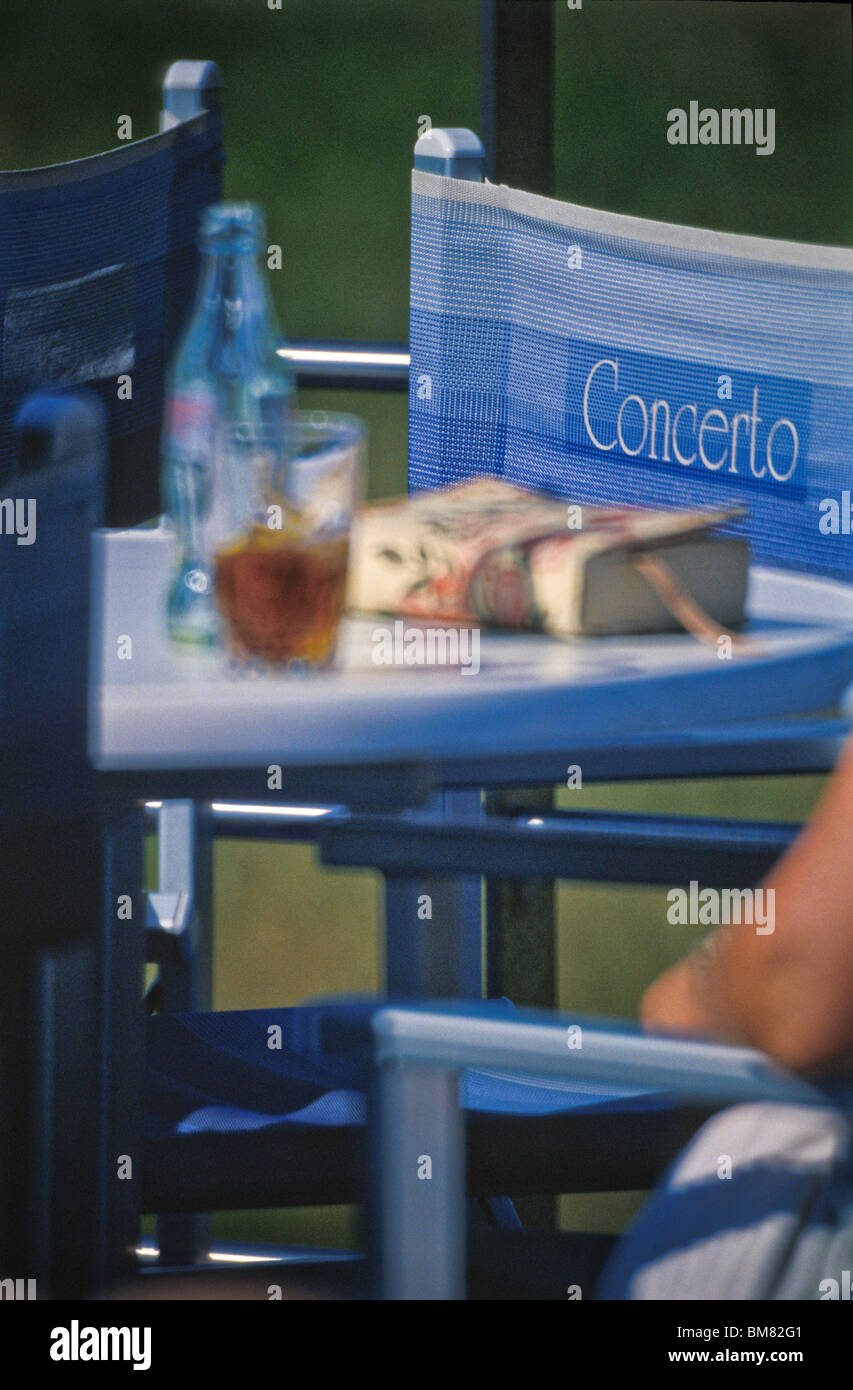 Gourmet cruise ship meal hi-res stock photography and images - Alamy