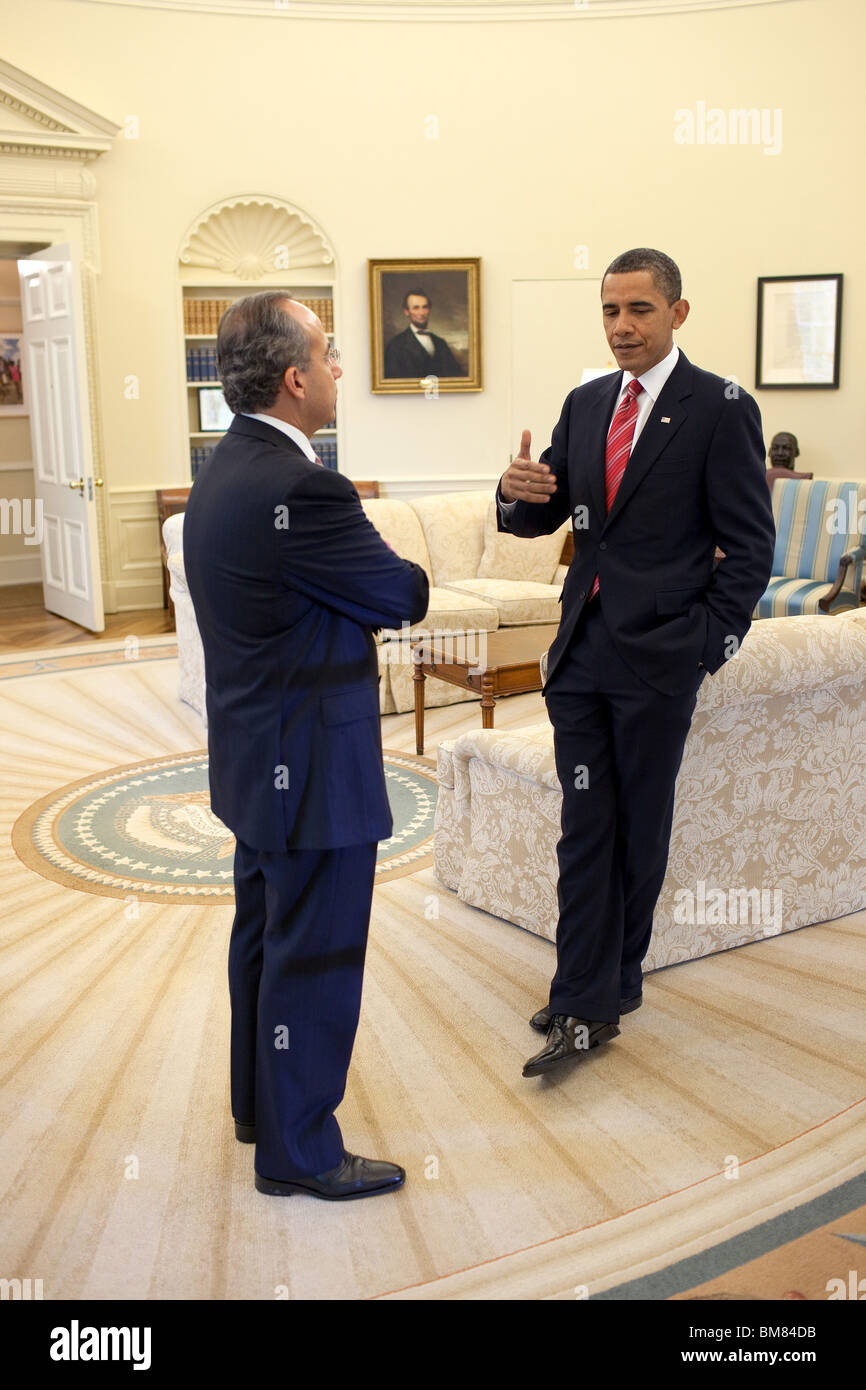 President Barack Obama and President Felipe Calderón of Mexico meet in ...