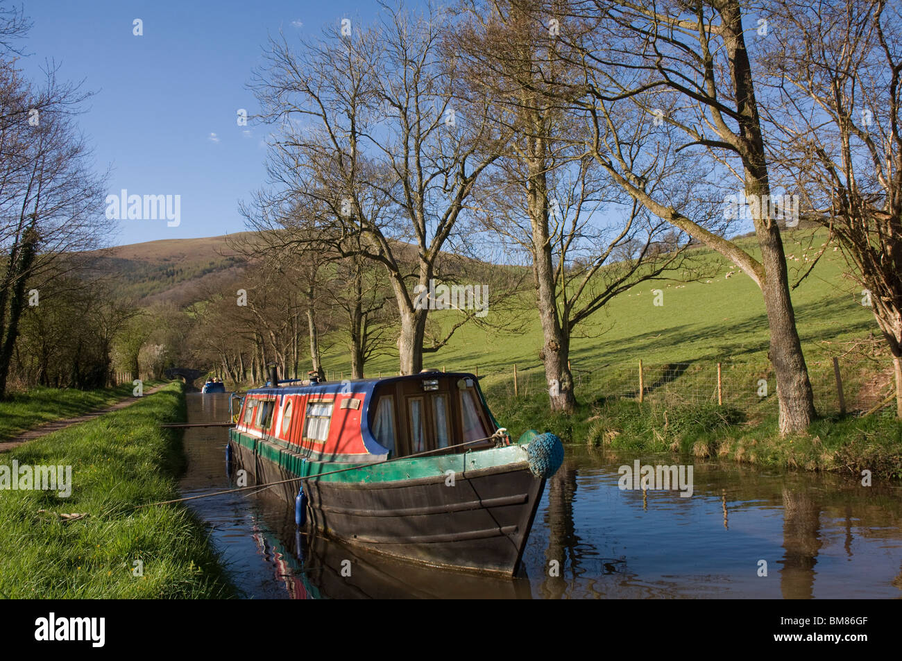Brecon beacons canal boat hi-res stock photography and images - Alamy