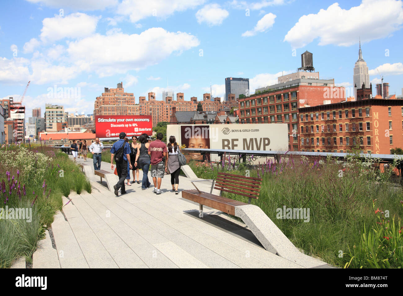 New york highline park hi-res stock photography and images - Alamy