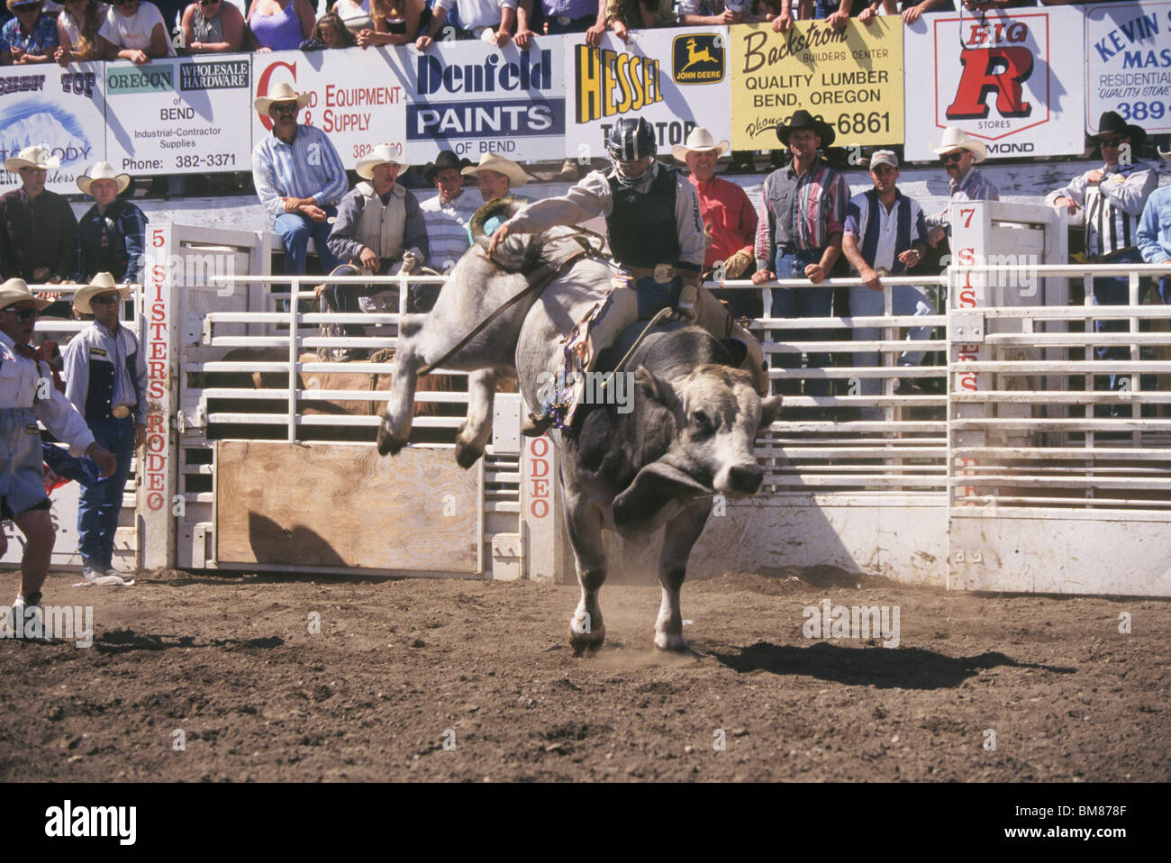 A bull rider at the Sisters Rodeo in Sisters, Oregon Stock Photo - Alamy