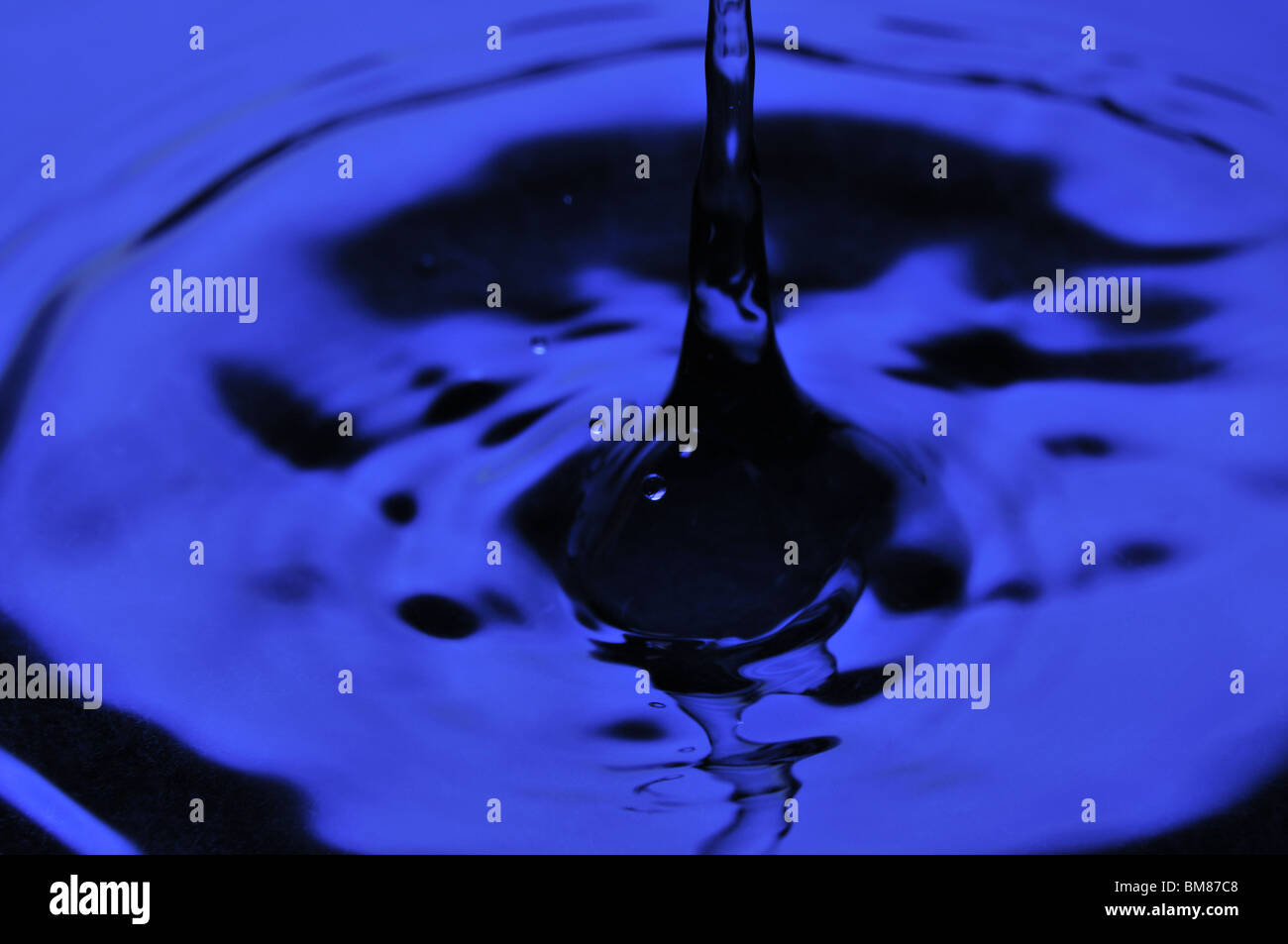 Trickle of Water Stock Photo - Alamy