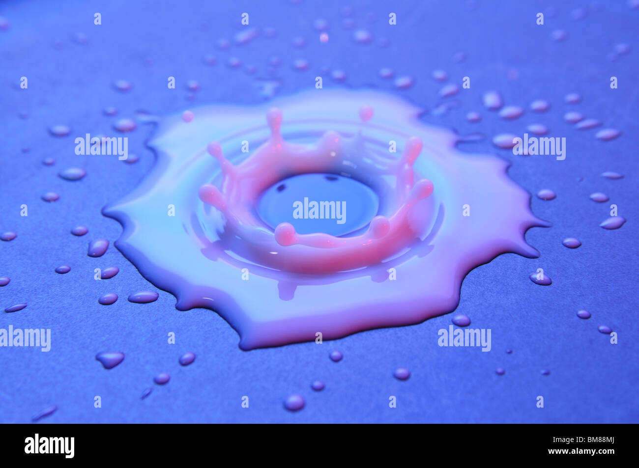 Spilled spill milk white liquid drops hi-res stock photography and ...