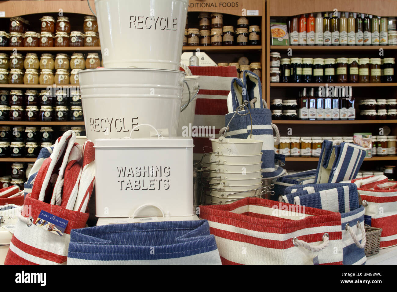 New England bags and kitchen containers, Recycle, washing tablets ...