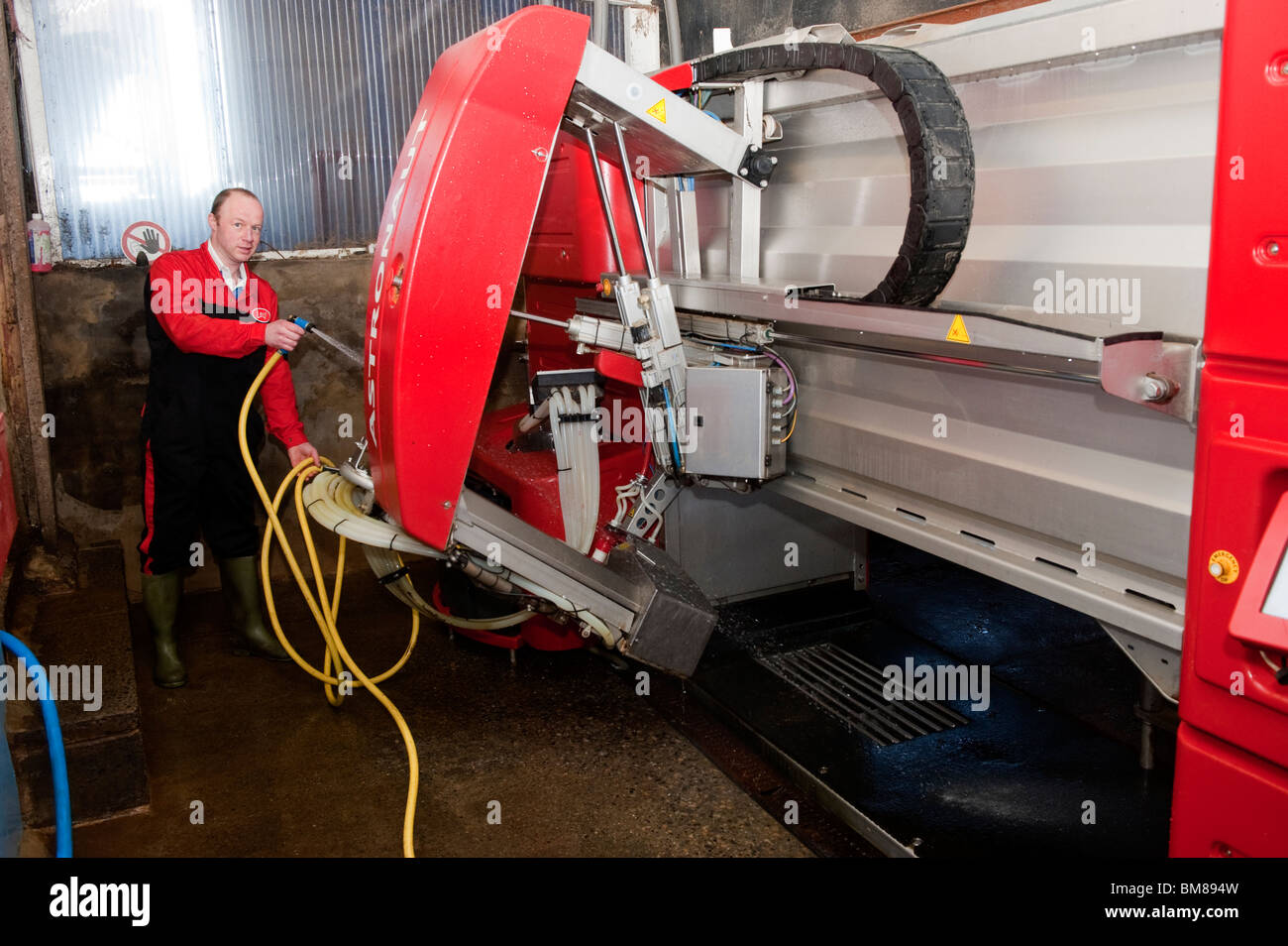 Robotic milking hi-res stock photography and images - Alamy
