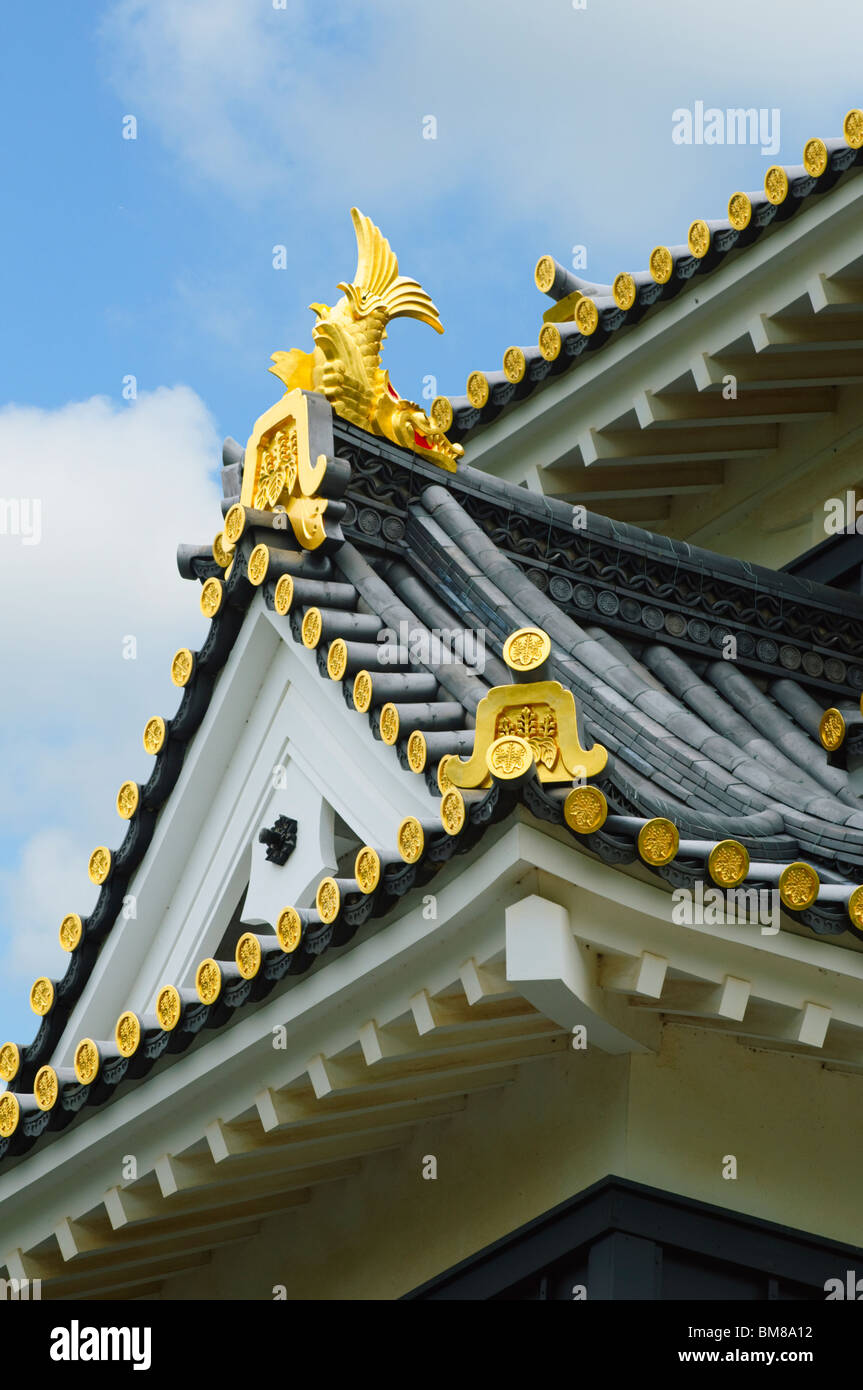 Gold Shachihoko on the roof, Okayama Castle, Okayama, Honshu, Japan ...
