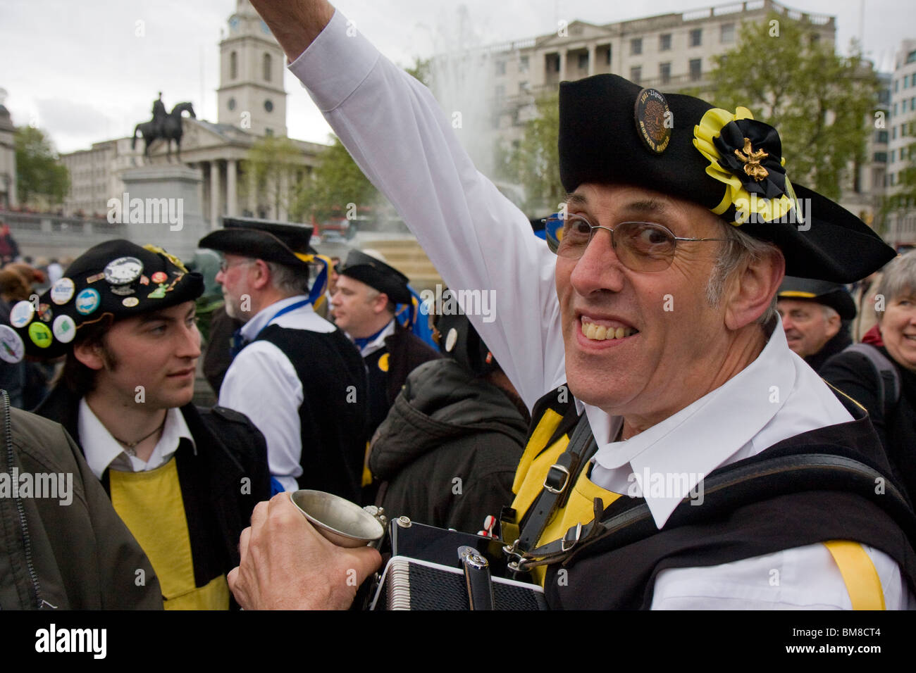 Three men morris hi-res stock photography and images - Alamy