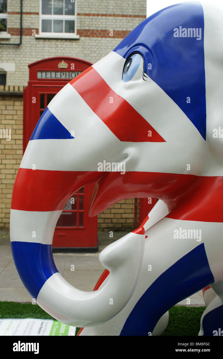 "Union Jack" Elephant in Orange Sqaure, London - part of the Elephant ...