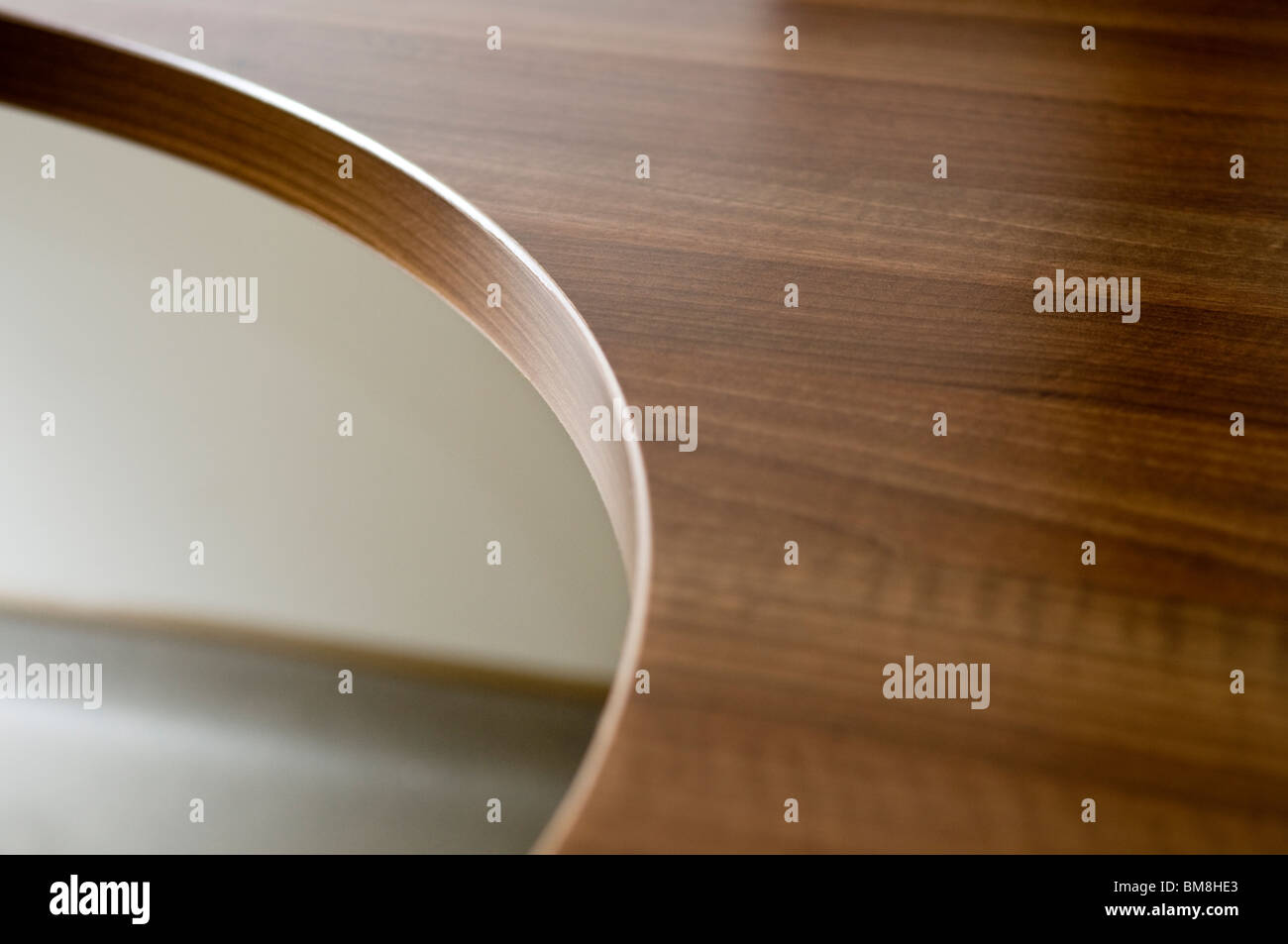 Curved desk hi-res stock photography and images - Alamy