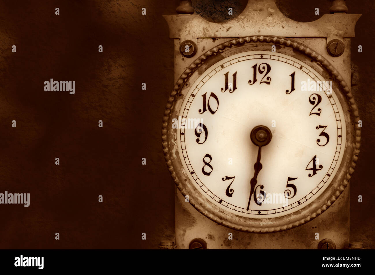 Vintage clock made in the nineteenth century Stock Photo - Alamy