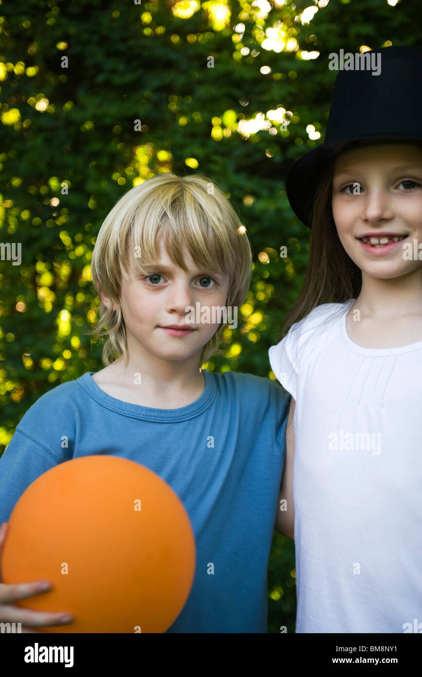 Childhood friends, portrait Stock Photo - Alamy