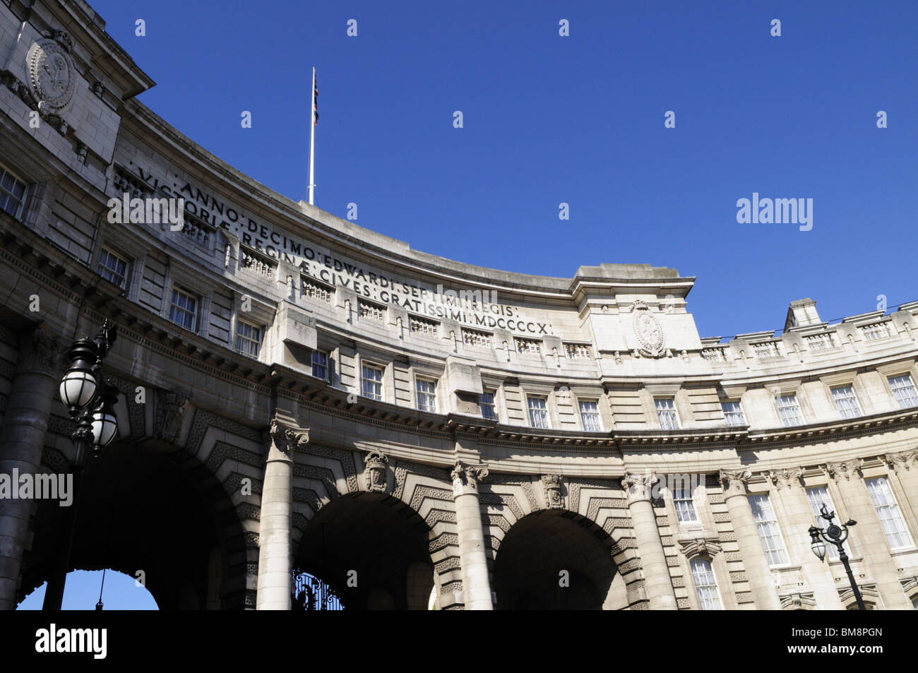 Admiralty Arch, London, England UK Stock Photo - Alamy